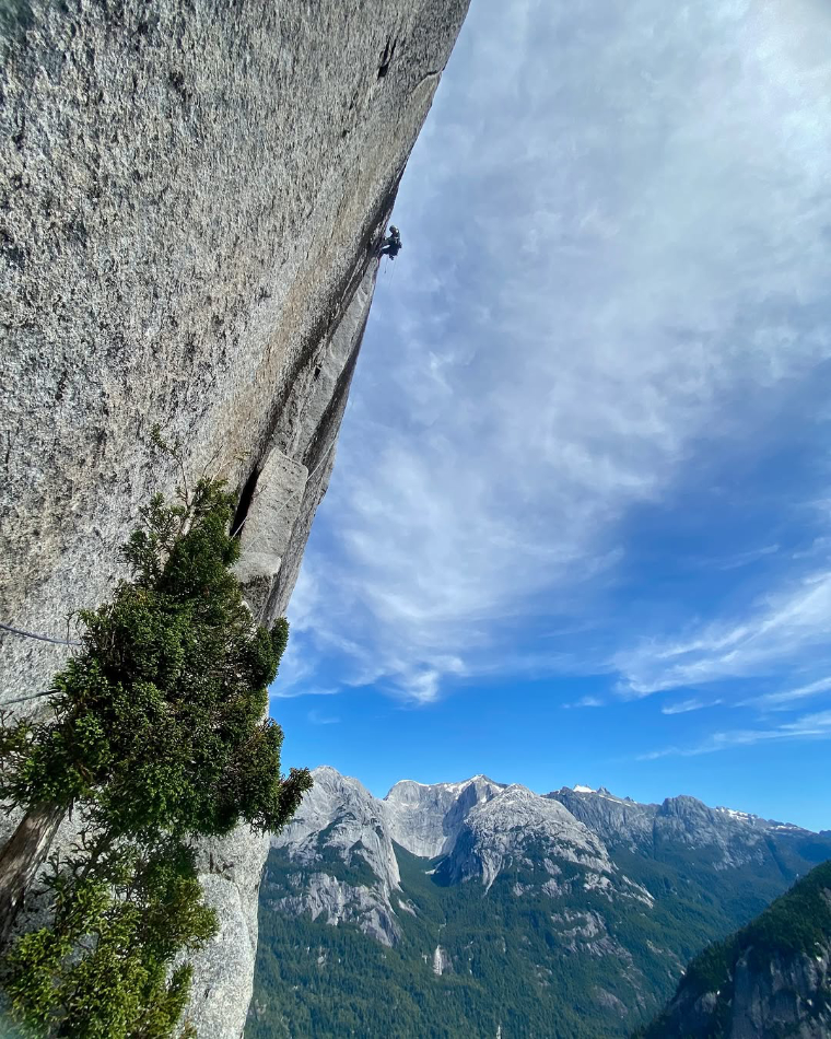El Bonsai, Cerro Capicúa, Cochamó. Nueva vía de 1.000m y posible 8b+