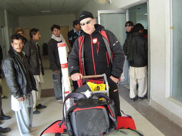 Artur Hajzer y todos sus hombres ya están en el campo base del Broad ...